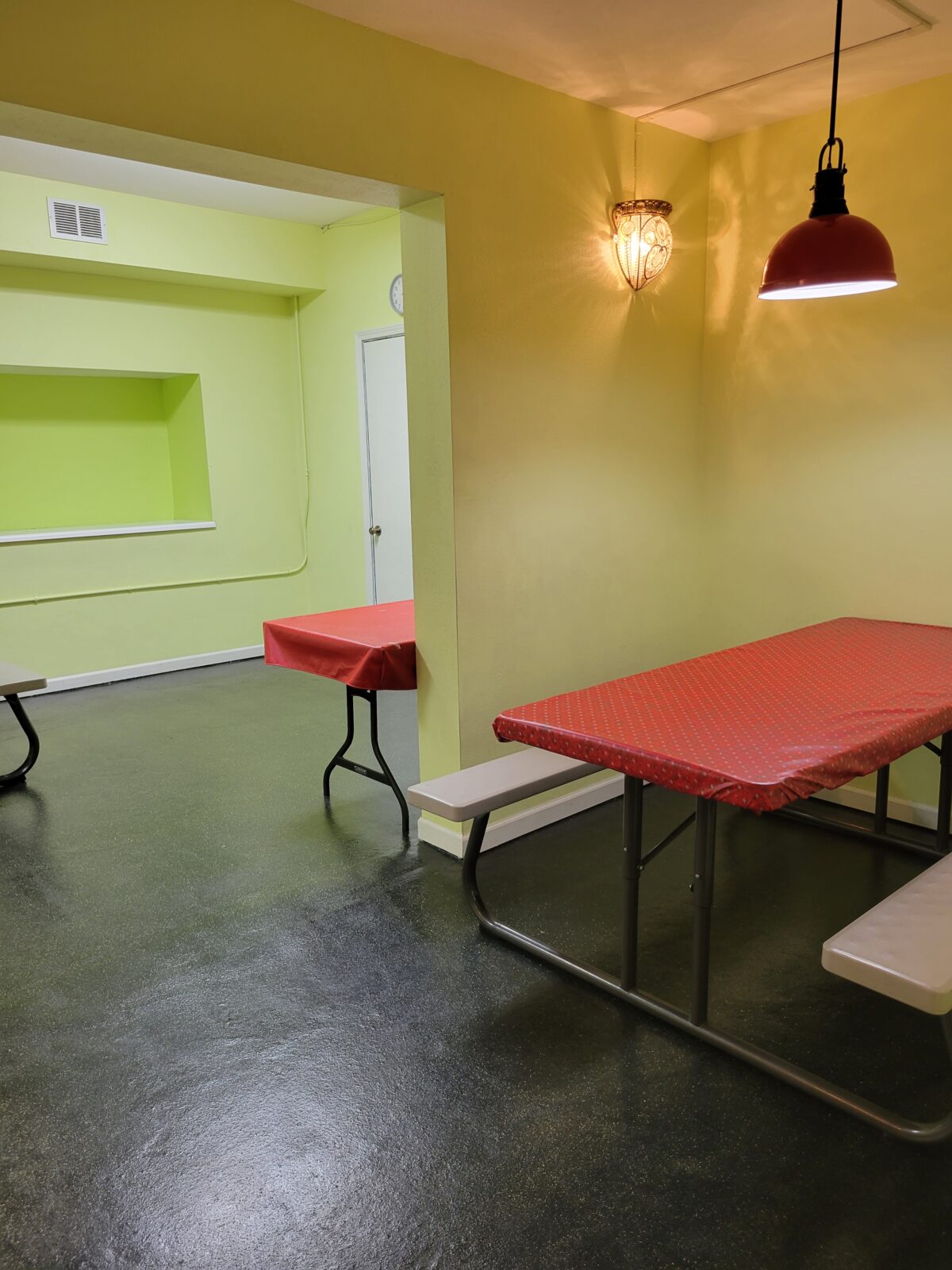 Party Bounce Center - Riverbend Bounce